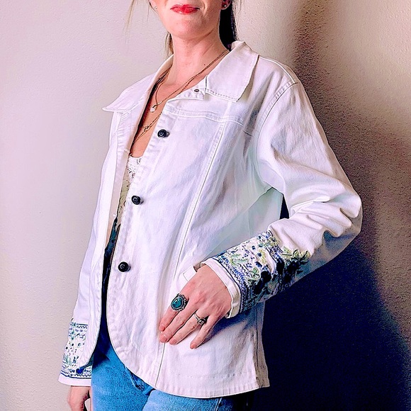Vintage | Jackets & Coats | Vintage Boho Denim Co Floral Embroidered ...
